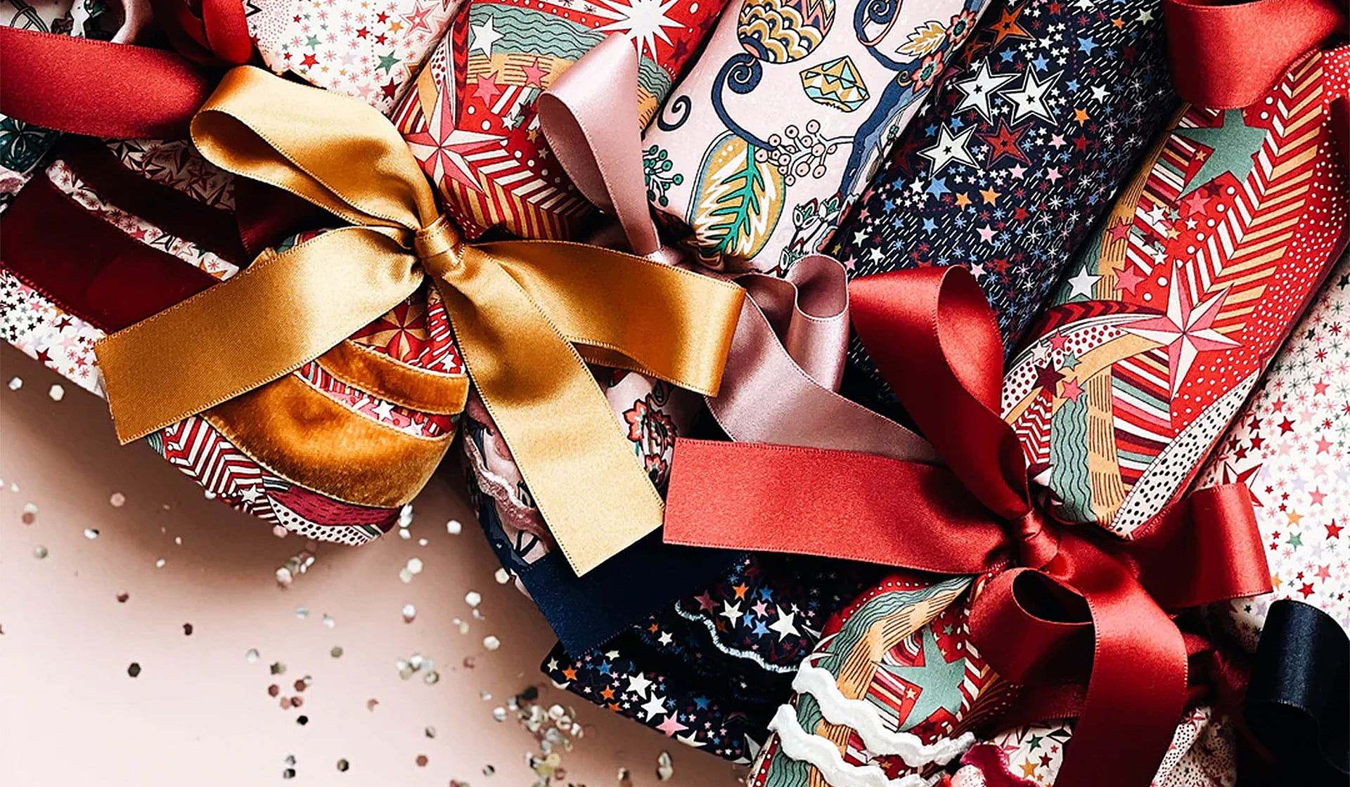 The Best Christmas Crackers Whatever Your Festive Style