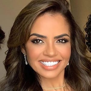 Karina Leite Influencer Profile - Work With Influencer Karina Leite