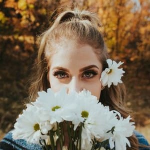 Contact Hannah Utah - Agent, Manager and Publicist Details