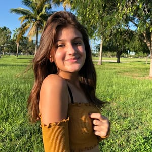 Contact That girl Maria - Creator and Influencer