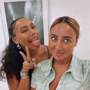 Contact Meet The Vloggers - Creator and Influencer