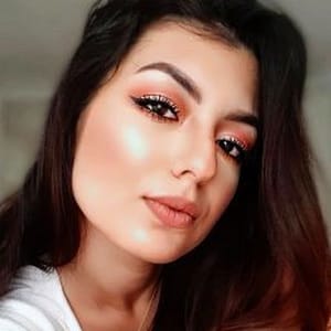 Contact Imen Kharrat Creator And Influencer
