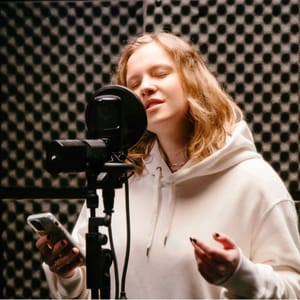 Emma Peters and Family Influencer Profile - Work With Influencer Emma ...