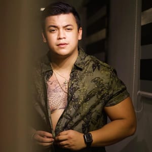 Contact Rob Moya - Agent, Manager and Publicist Details