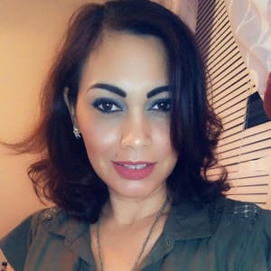 Contact Ana Sandoval - Creator and Influencer