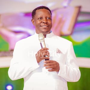 Contact Bro Ronnie Makabai - Creator and Influencer