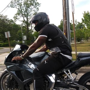 Contact The black Vin Diesel - Creator and Influencer