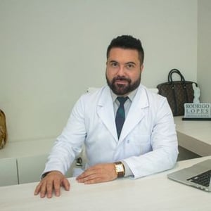 Dr Rodrigo Lopes Contact Info | Find Influencer Numbers, Address, Email ...