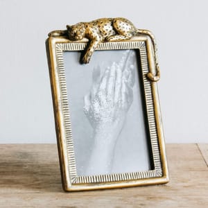 28 Quirky Photo Frames To Transform Your Mantelpiece - The Handbook