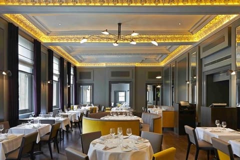 7 of the Most Unusual Afternoon Teas