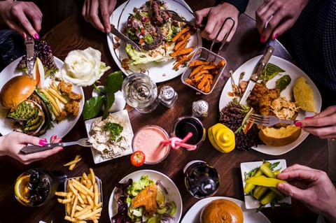 12 of the Best November Pop-Ups and Supper Clubs