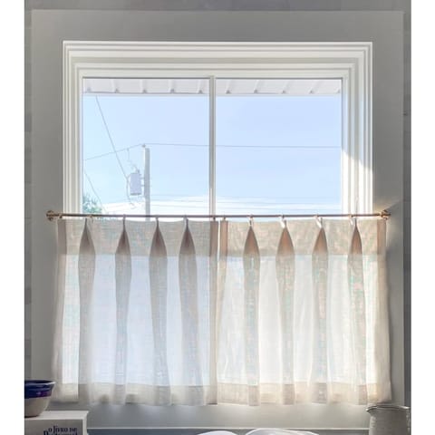 Cafe Curtains: The French Interiors Trend To Know