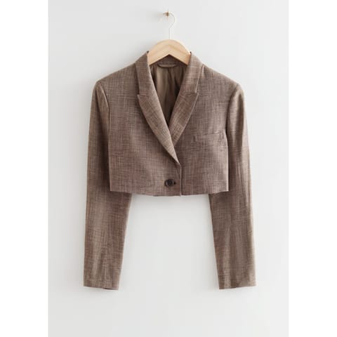 5 Ways to Wear a Cropped Blazer