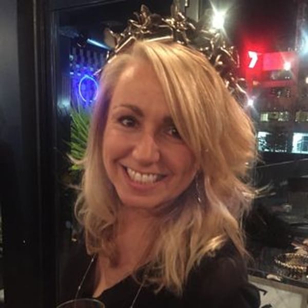 Helen Reizer Influencer Profile - Work With Influencer Helen Reizer