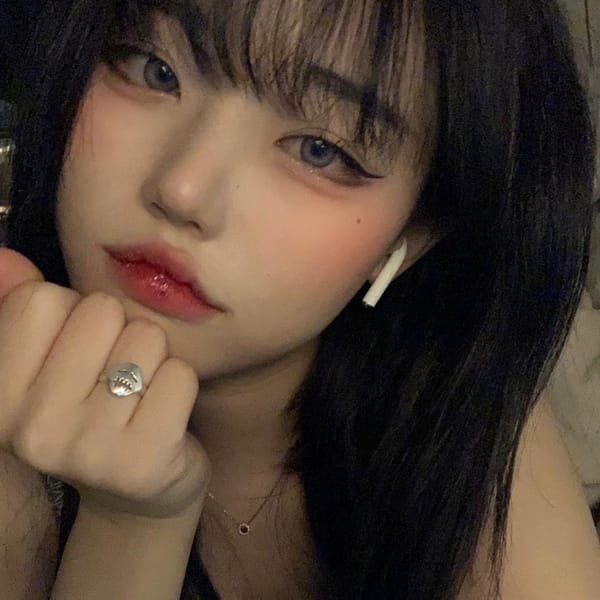 Contact i_am_young22 - Creator and Influencer