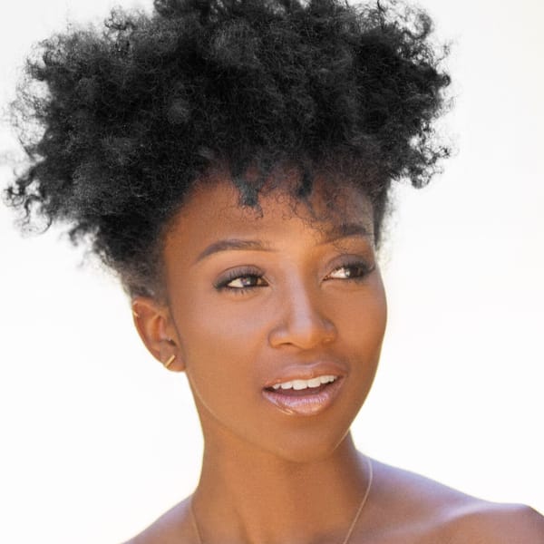 Contact Zoe Allamby - Creator and Influencer