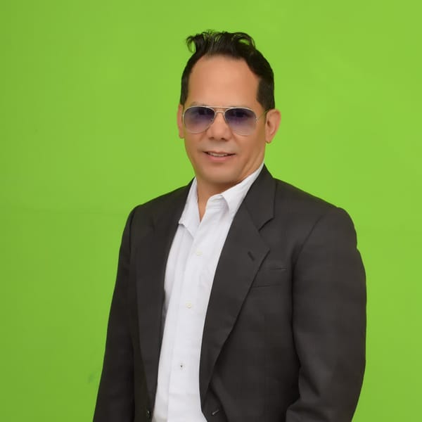 Contact Pakirri Vargas - Creator and Influencer