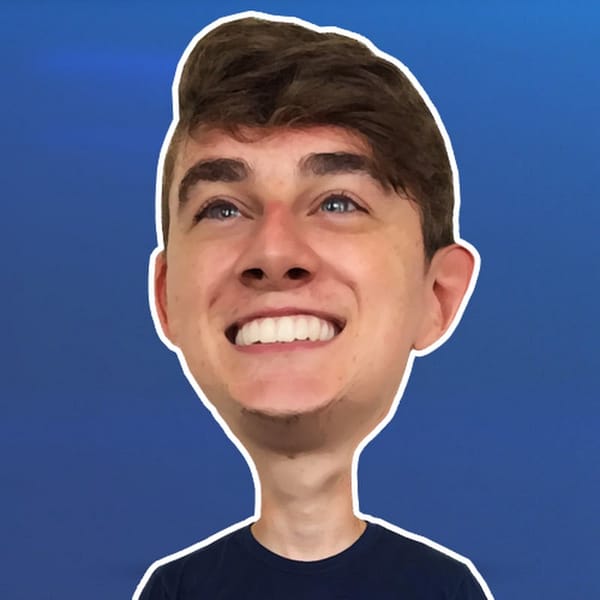 Contact StroiterPlay - Creator and Influencer