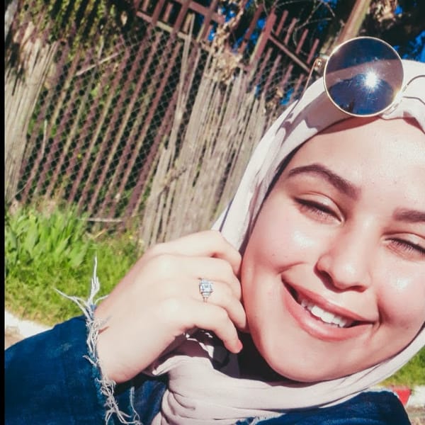 Contact zineb officiel - Creator and Influencer