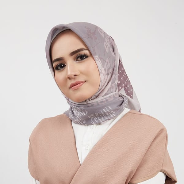 Contact Analisa Channel - Creator and Influencer