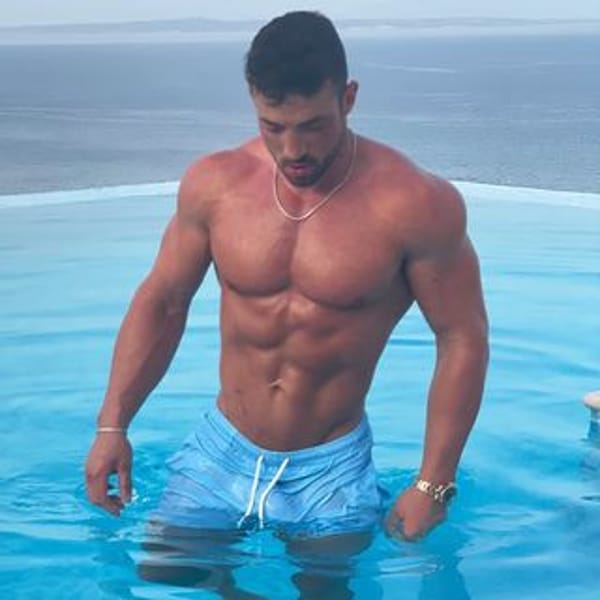 Maximo Garcia Influencer Profile - Work With Influencer Maximo Garcia