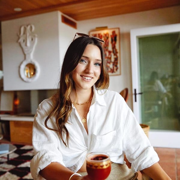 Contact join_jules - Creator and Influencer