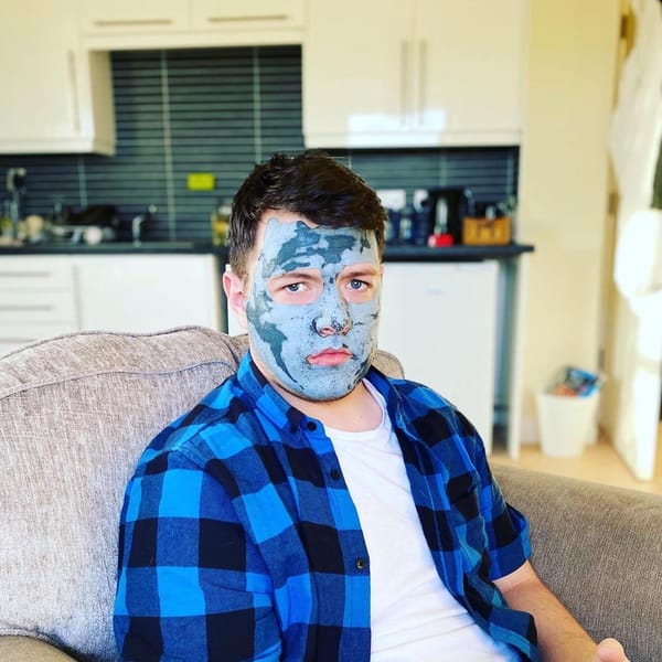 Contact Reece Hardstaff - Creator and Influencer