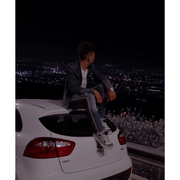 Contact a_sy_r - Creator and Influencer