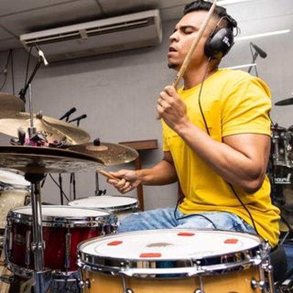 Luan Tavares Contact Info | Find Influencer Numbers, Address, Email in ...