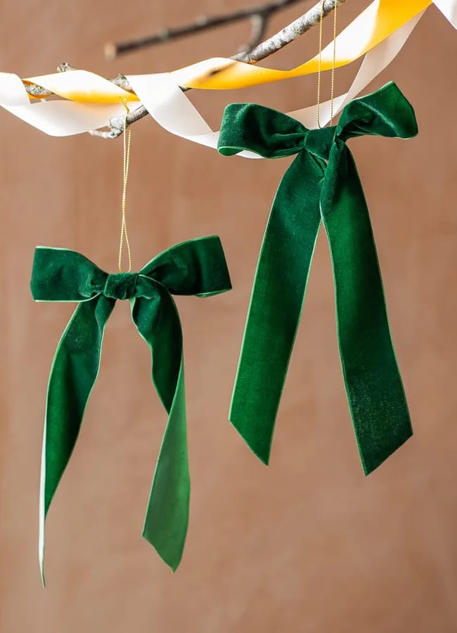 Christmas Bows Are This Season's Most Festive Trend