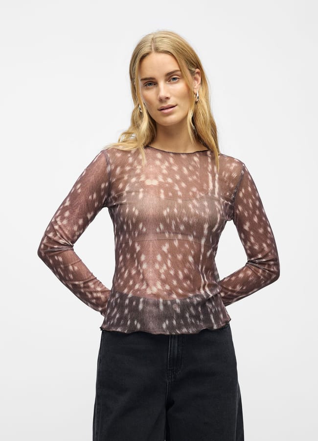 Deer Print Fashion Is In - And We're Obsessed