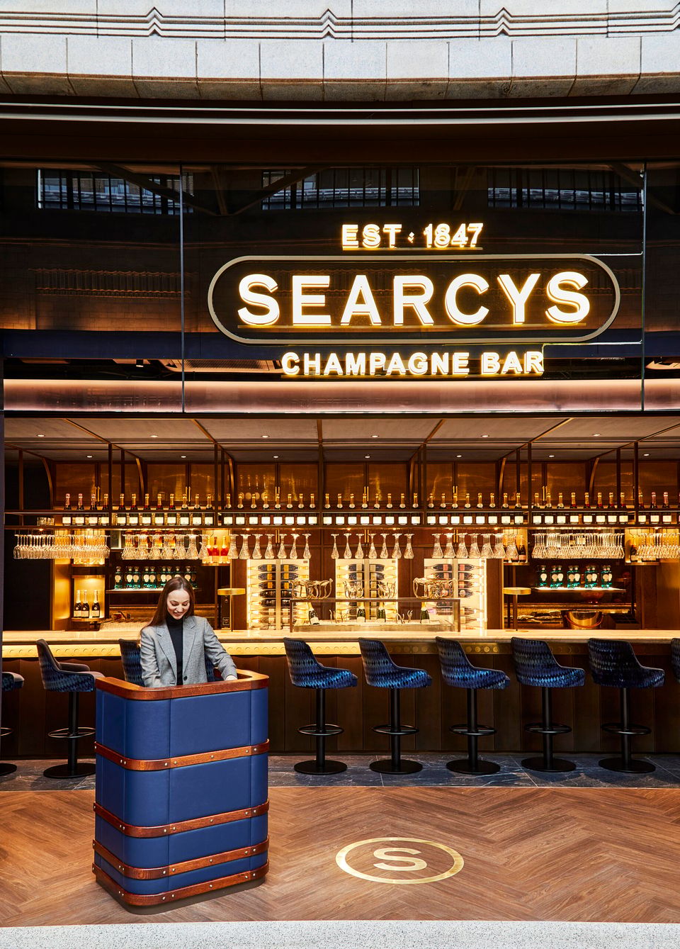 4 Champagne Experiences In London To Book