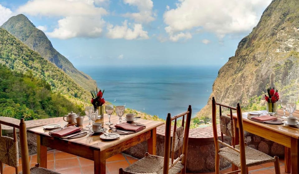 The World's Most Incredible Restaurant Views